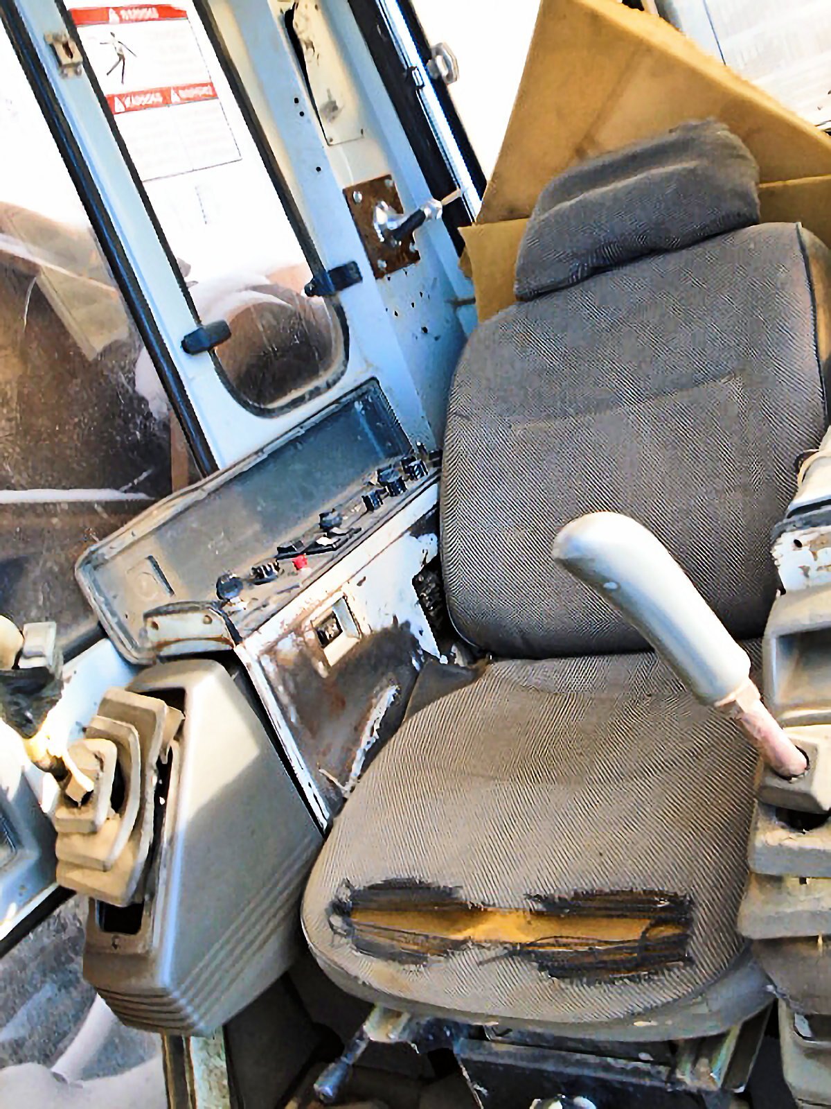 1993 Case 9060 Crawler Excavator with Ohio 48" Magnet | E1-0033 ...