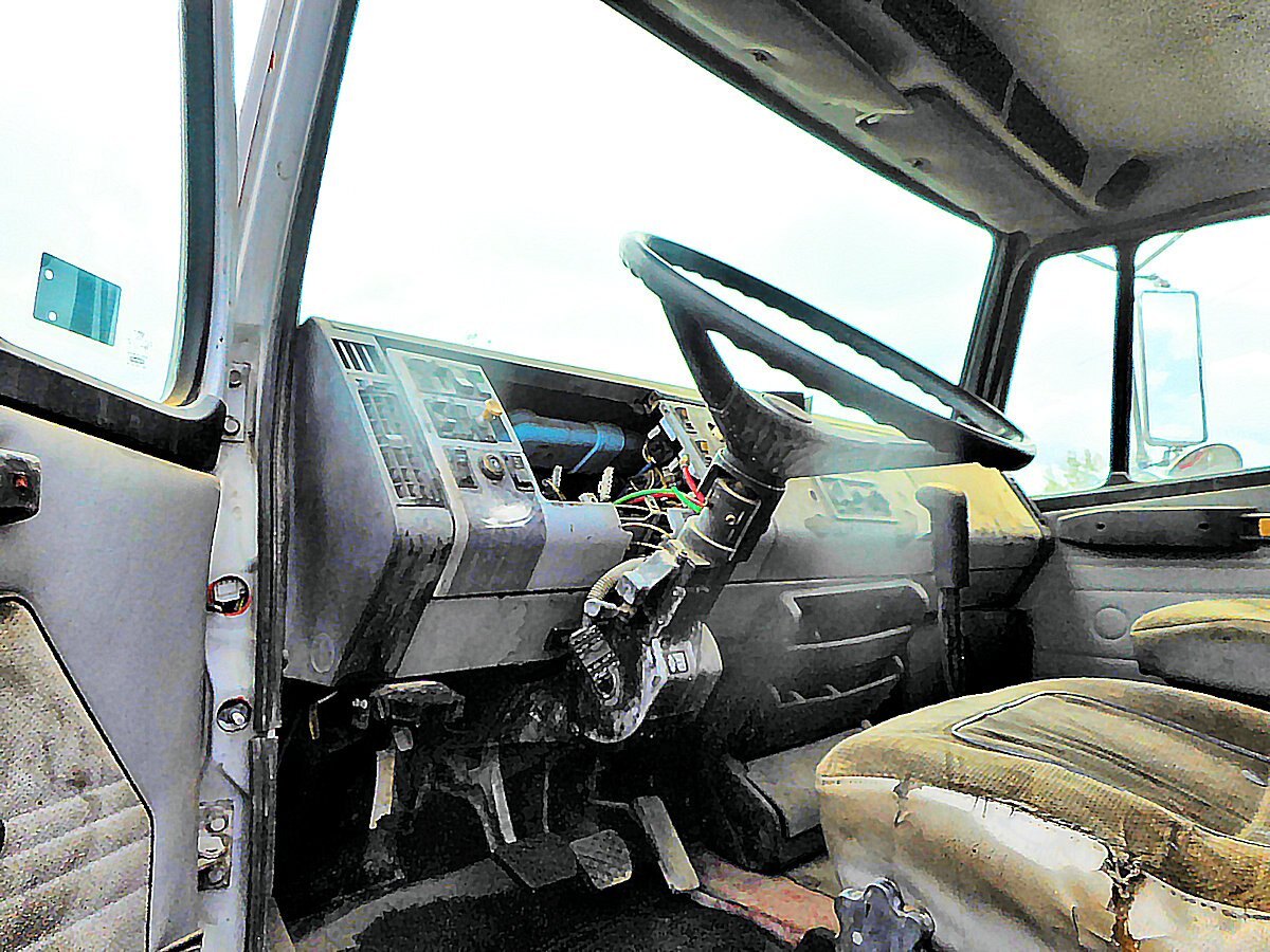 1999 Freightliner FL80 T/A BOP Hauler | T1-6609 | Alaskan Equipment ...