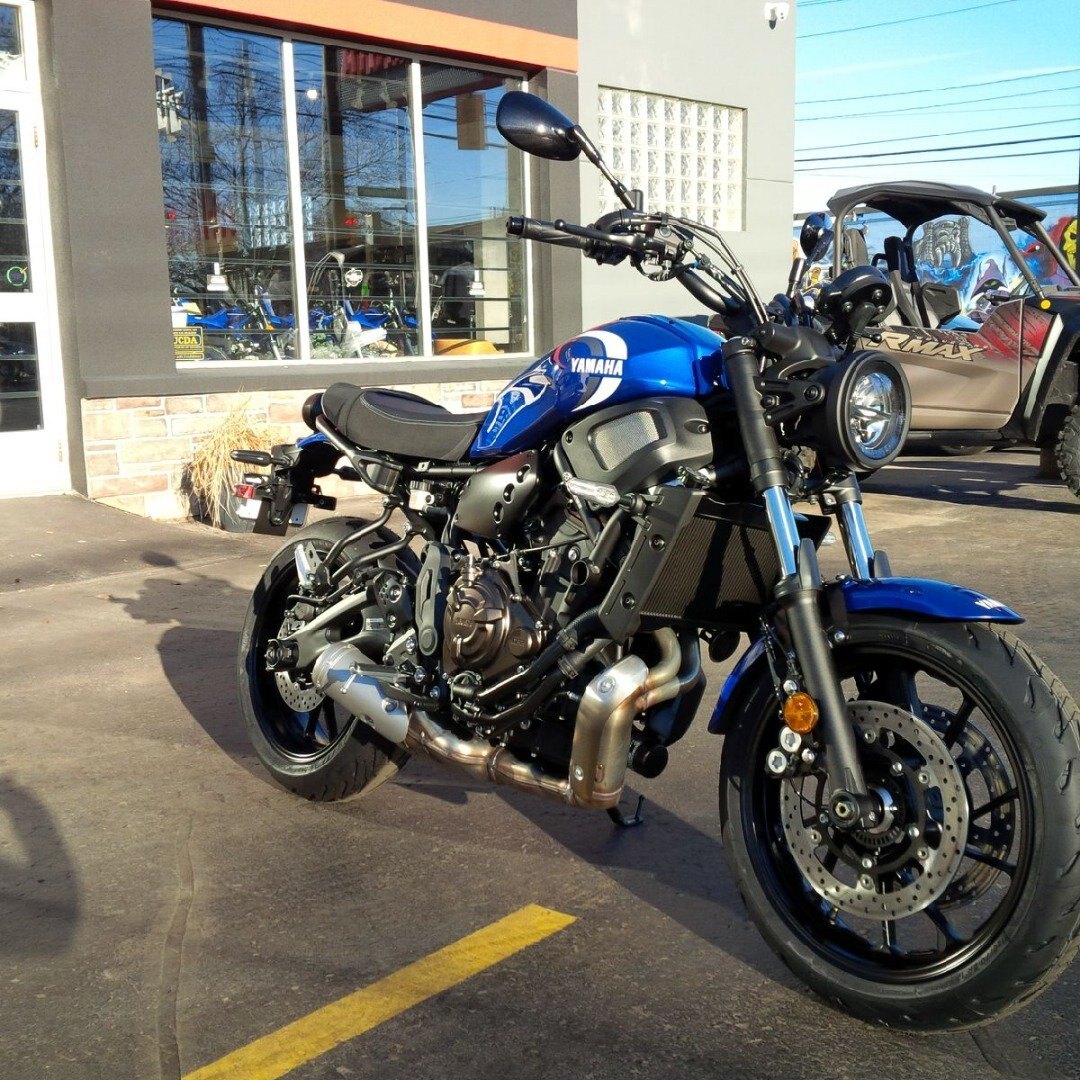 2024 Yamaha XSR700 Team Yamaha Blue | Kelly's Cycle Centre - Yamaha ...