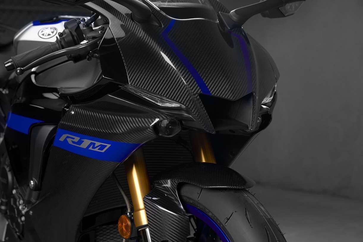 2022 Yamaha R1m Wallpaper