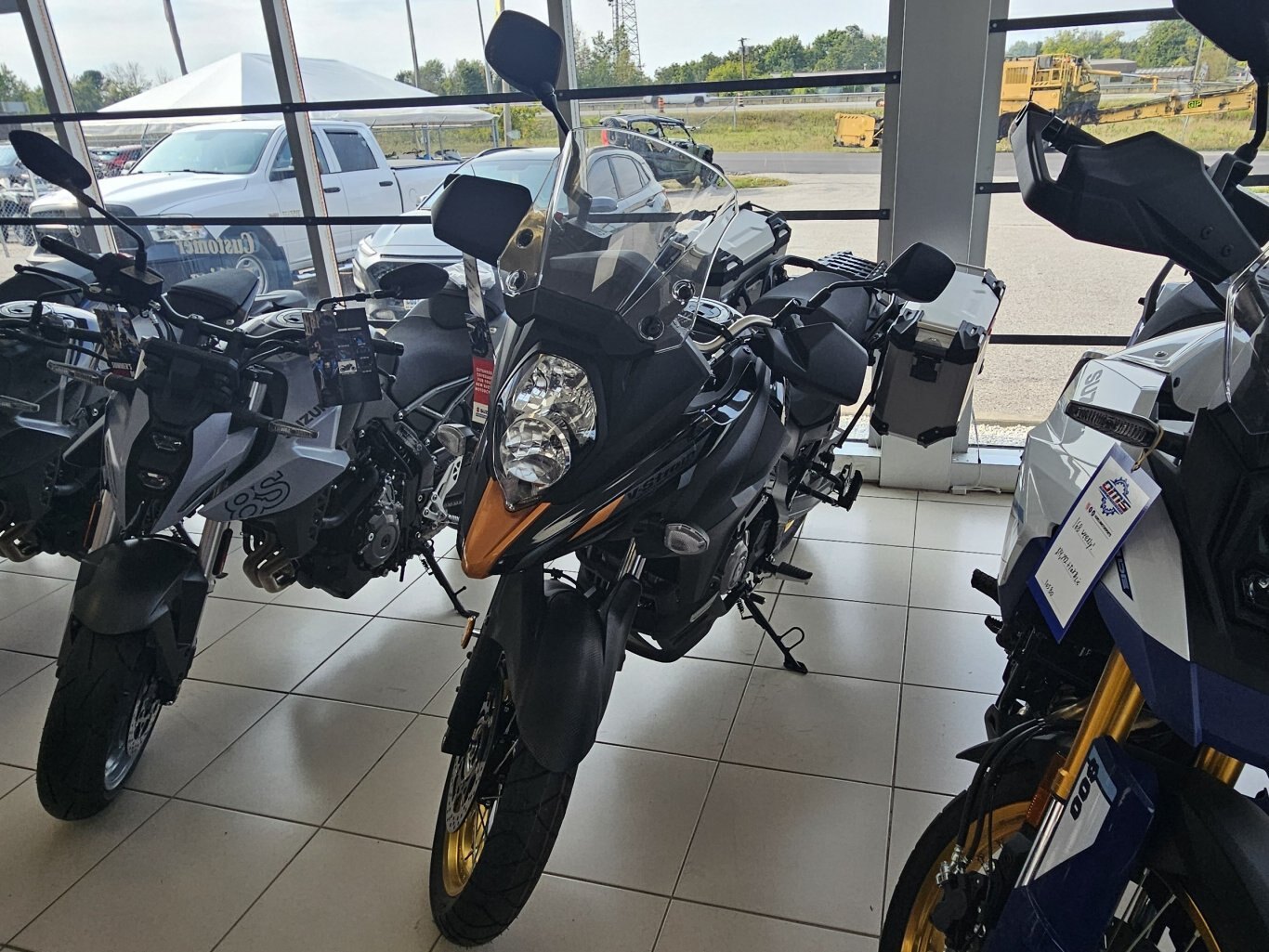 2024 Suzuki V-STROM 650XT ADVENTURE Glass Sparkle Black | 10544 ...