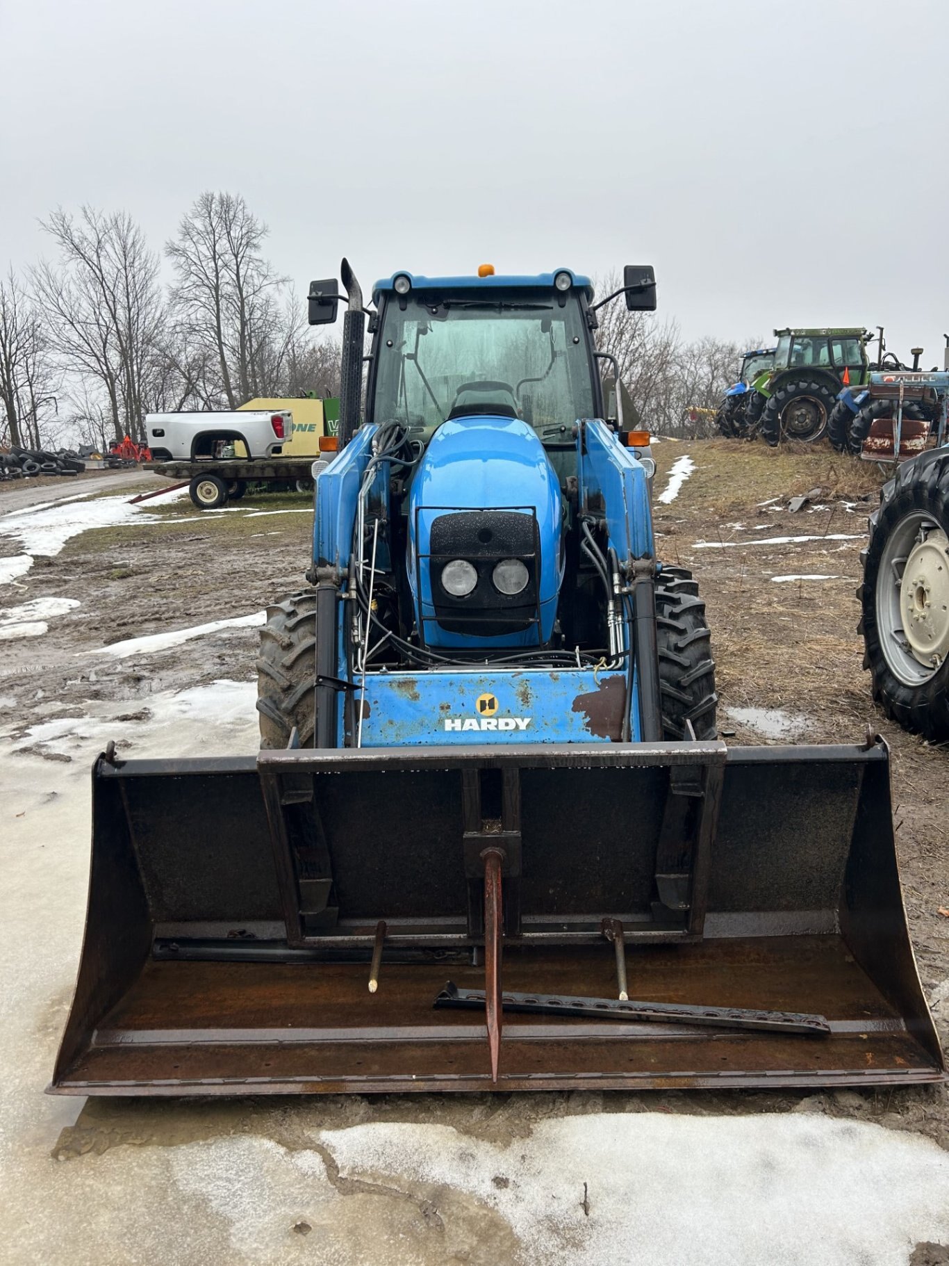 Landini Vision 80 Cab, Loader, Blade | Bromley Farm Supply Ltd - 1.613 ...