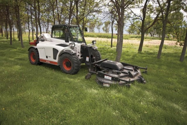 2015 Bobcat VersaHANDLER V417 McGavin Farm Equipment Ltd.