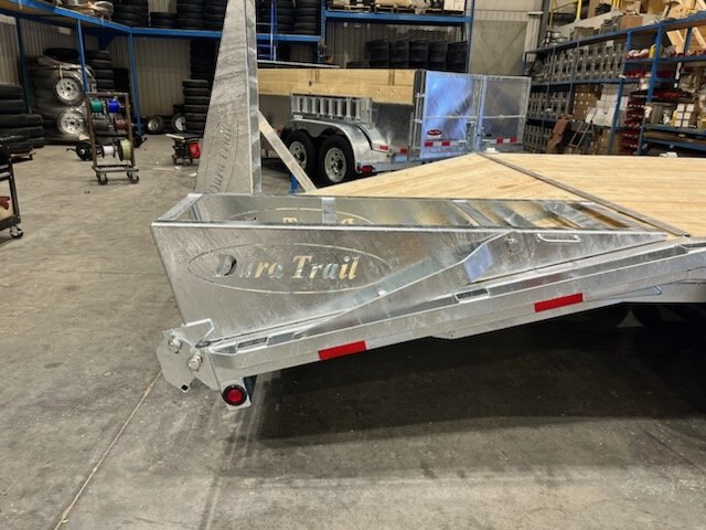 25 FOOT DECKOVER FLOAT WITH FLIP OVER RAMPS