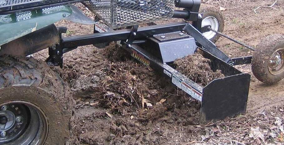 FARM FLEET DEALER IN NEW LISKEARD, ONTARIO, EBERT WELDING LTD.