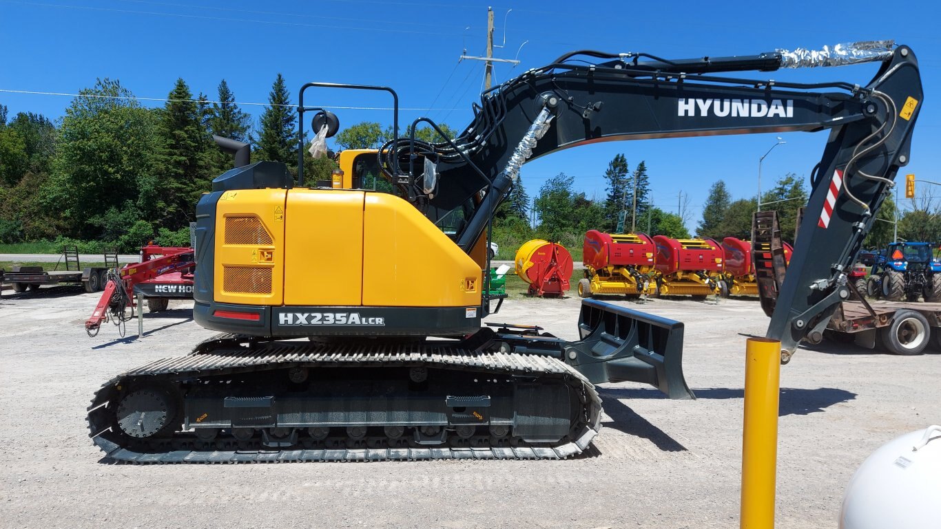 Hyundai HX235A LCRD | Bob Mark Equipment Sales & Rentals, Lindsay (705 ...