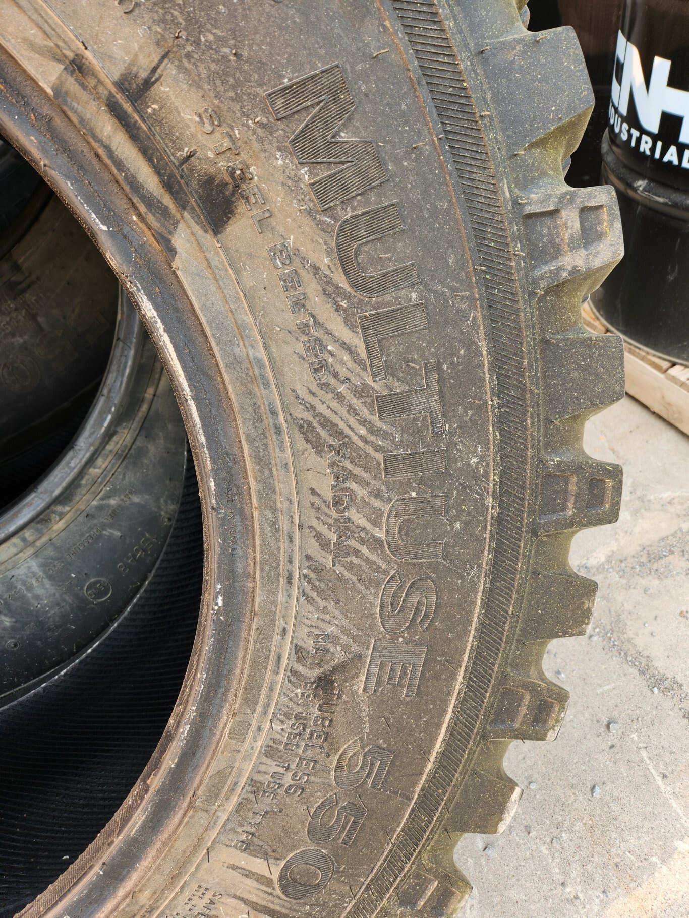 540/80R38 & 440/80R28 Alliance MultiUse 550 tires | Bob Mark Equipment ...