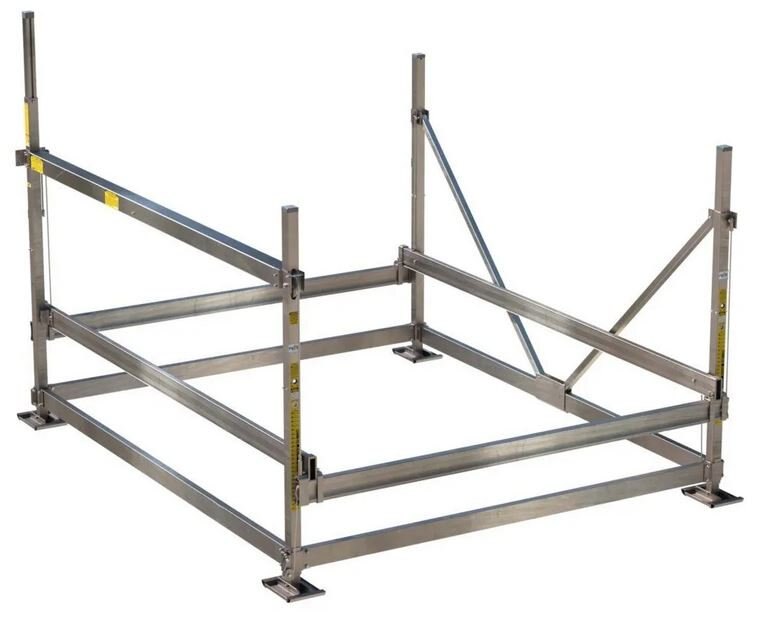 FLOE Vertical Screw Lifts VSD 5000 Pontoon | Northern Leisure Marine 1 ...