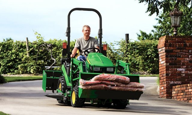 John Deere Sub Compact Tractor Loaders
