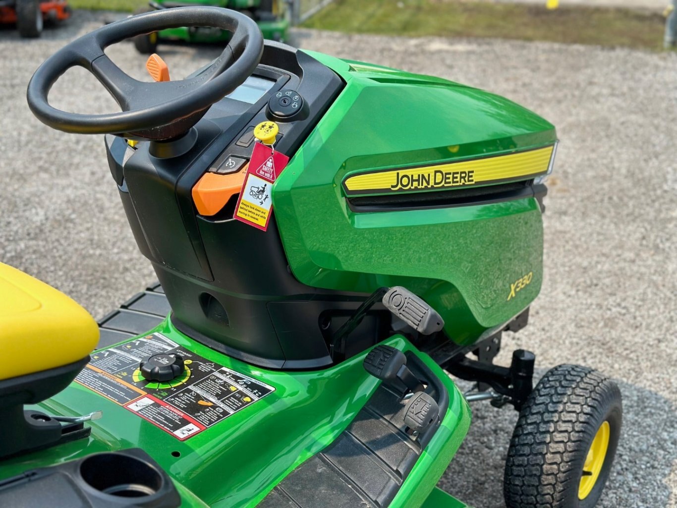 John Deere X330 Lawn Tractor w/ 42-inch Deck | BYERS EQUIPMENT ...