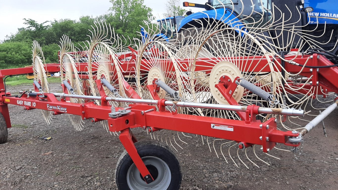 2022 FARM KING RE10FK 10 WHEEL MOUNTED RAKE | 24284 | Smith's FARM ...