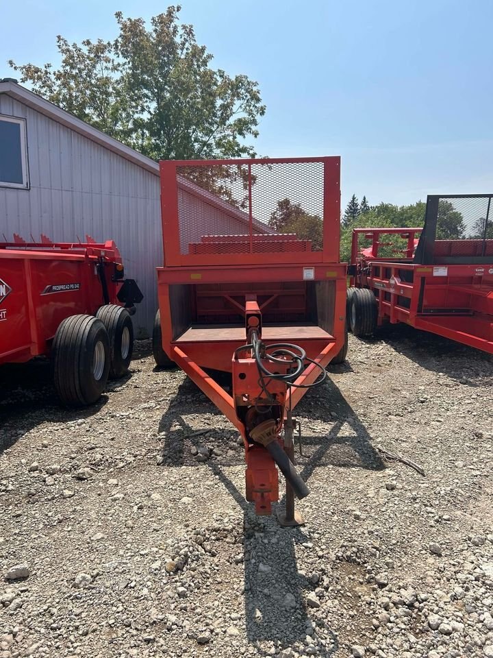 Used Equipment - Smiths Farm Equipment, Jasper ON 613-283-1758