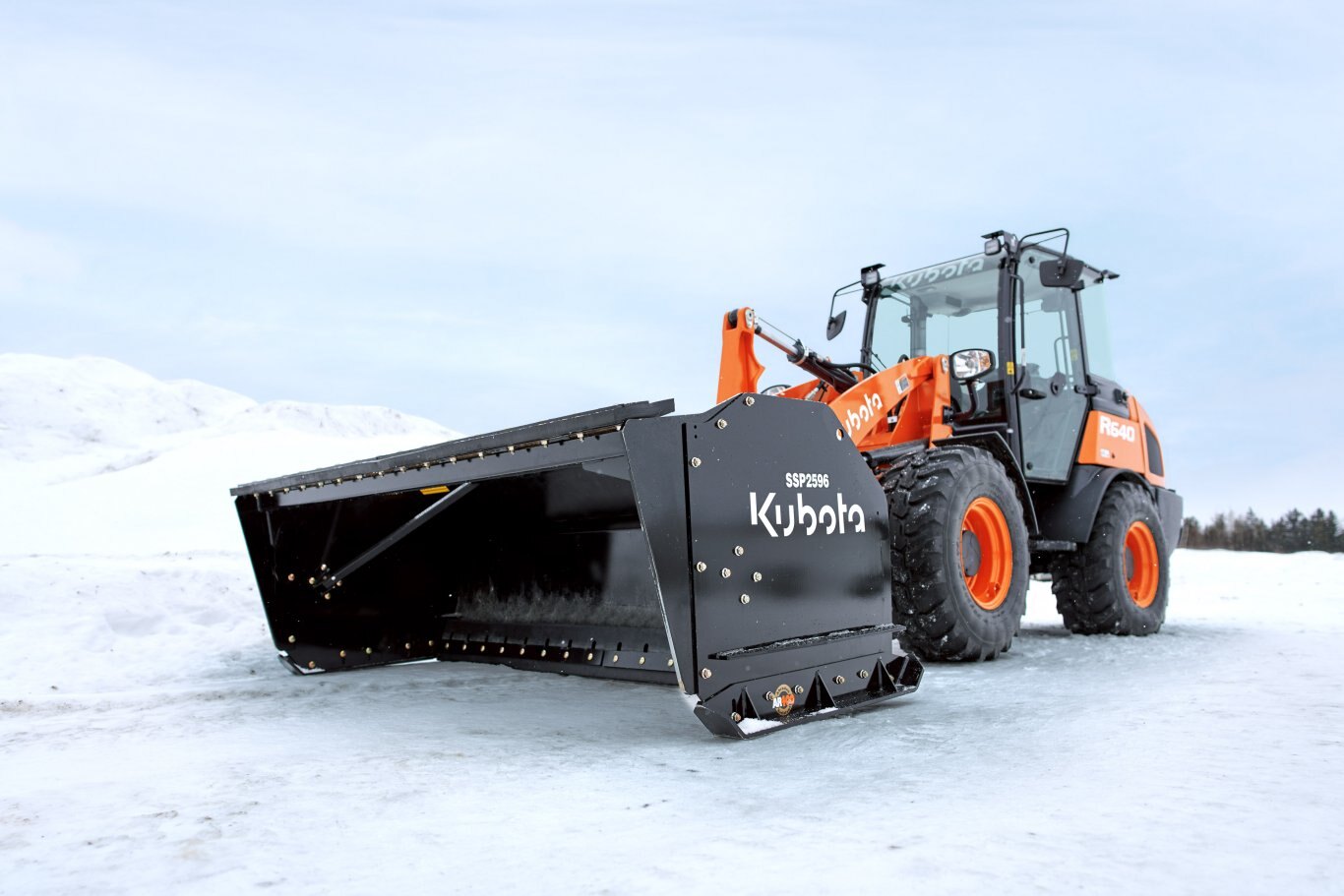 Kubota R640 Wheel Loader | Callaghan Farm Supply - Home