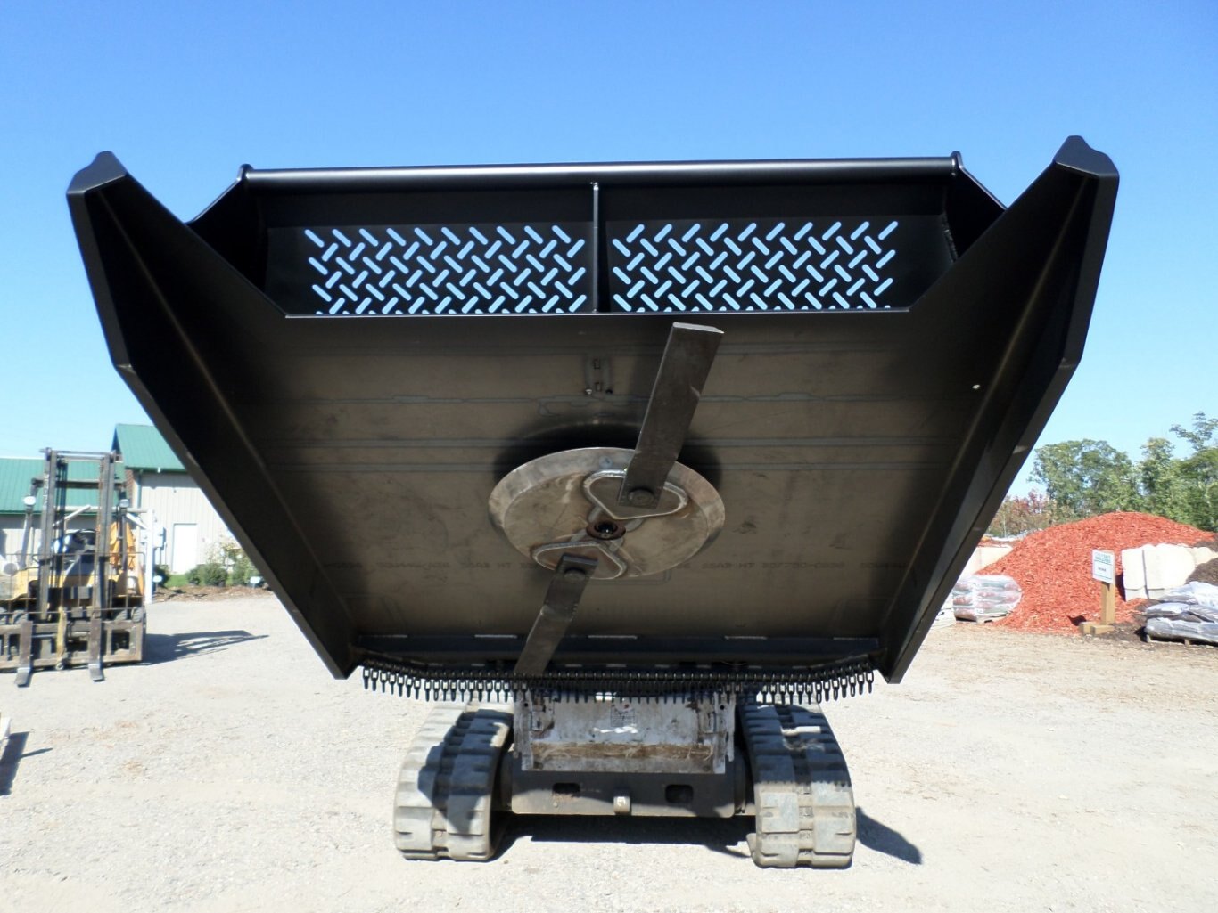 Brush Wolf 7201 LF – Low Flow | Mowers, Mulchers & Shredders, Maximum ...