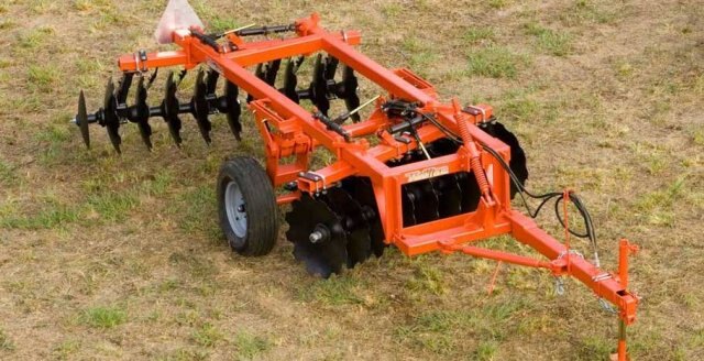 Tufline 38 Series Offset Wheel Disc Harrows
