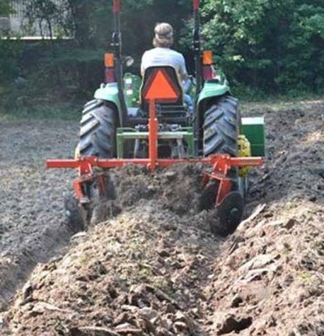 Tufline Row Disc Bedders