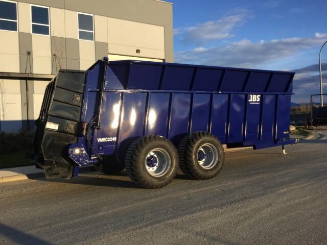 JBS E SERIES SOLID MANURE SPREADER
