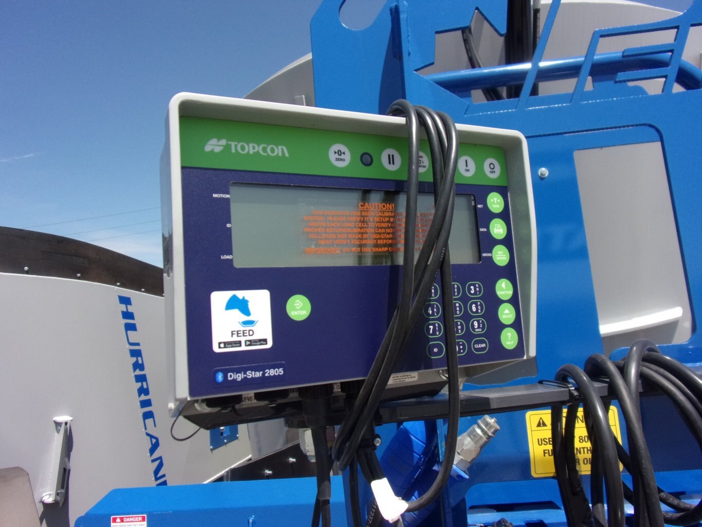 Penta 9630 Tmr Mixer | Embro Farm Systems - Embro Ontario, AG equipment