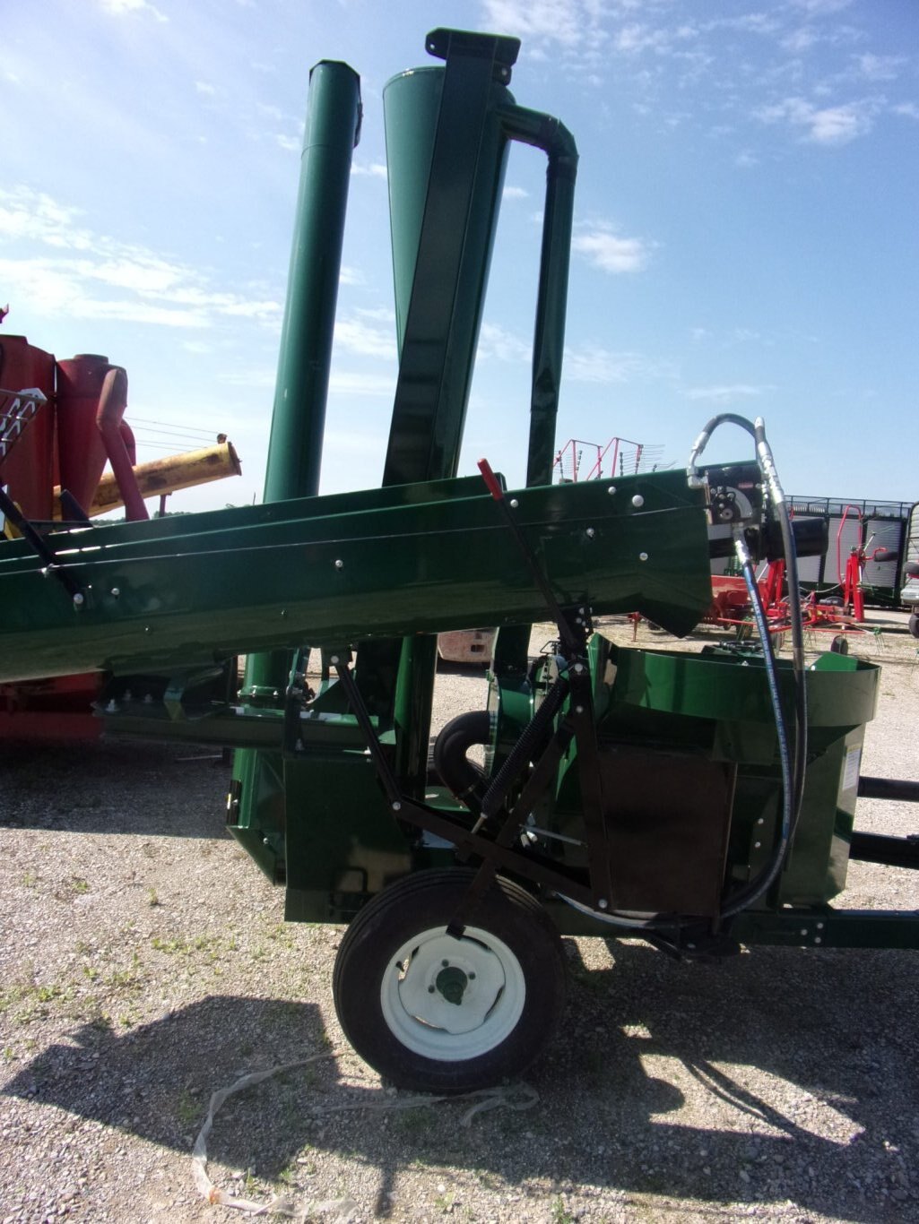 Arts Way PHM26 Portable Hammer Mill | Embro Farm Systems - Embro ...