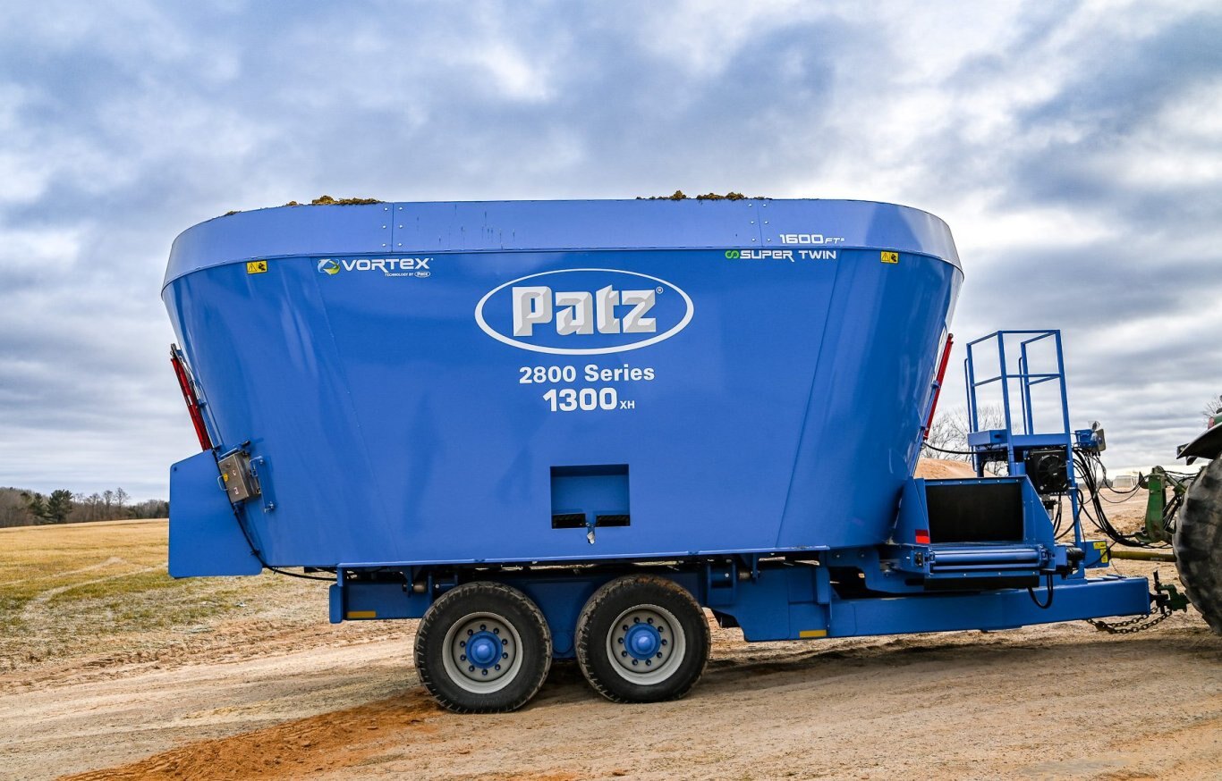 Patz 2800 Series Trailer TMR Vertical Mixer Series | Embro Farm Systems ...