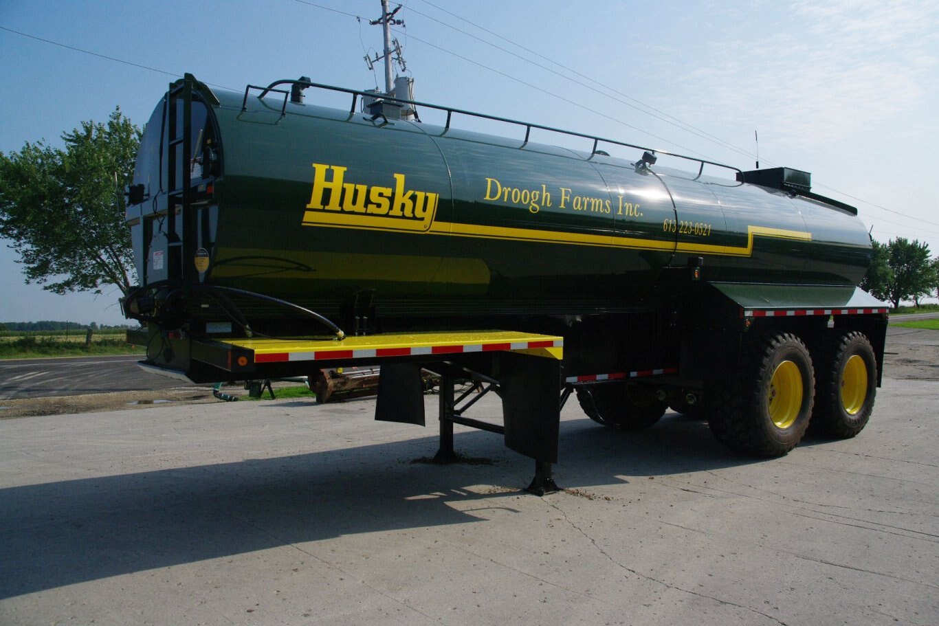 Husky Semi-Trailer Tanks | Embro Farm Systems - Embro Ontario, AG equipment