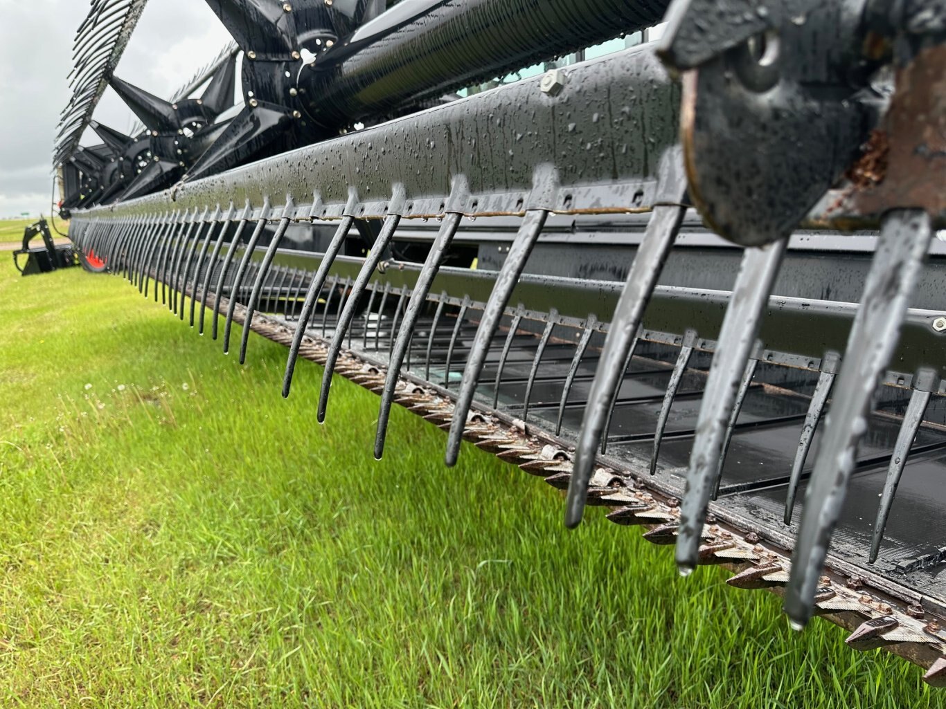 2004 Westward (MacDon) 9250, 2417 Hrs | CD0977 | Ag Authority | Farm ...