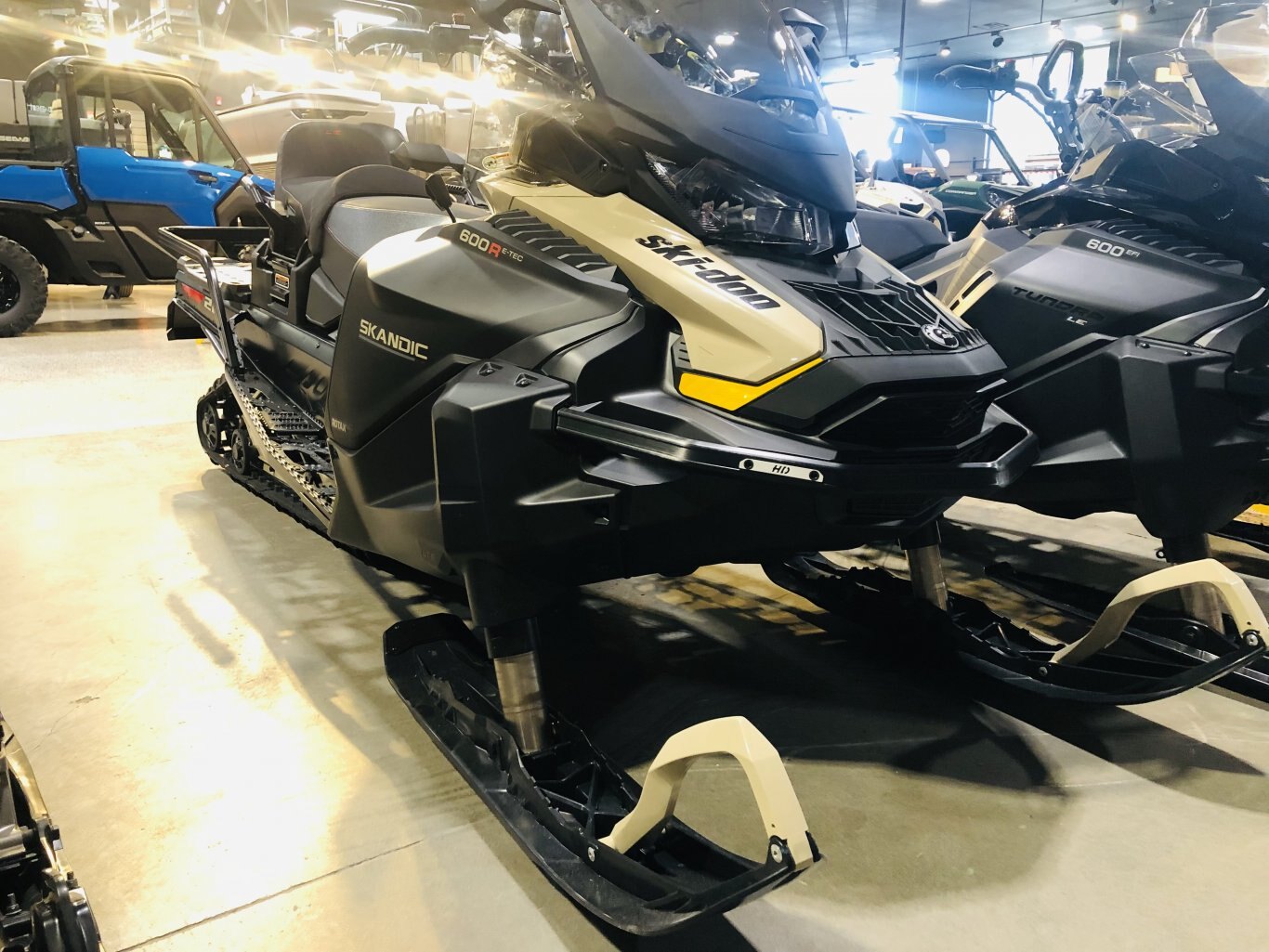 Ski-Doo Snowmobile Dealership: Snowmobiles for Sale in Ottawa