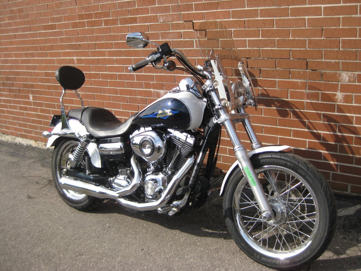 2010 FXDC Super Glide Custom | 23-050 | Cycle World Superstore - New ...