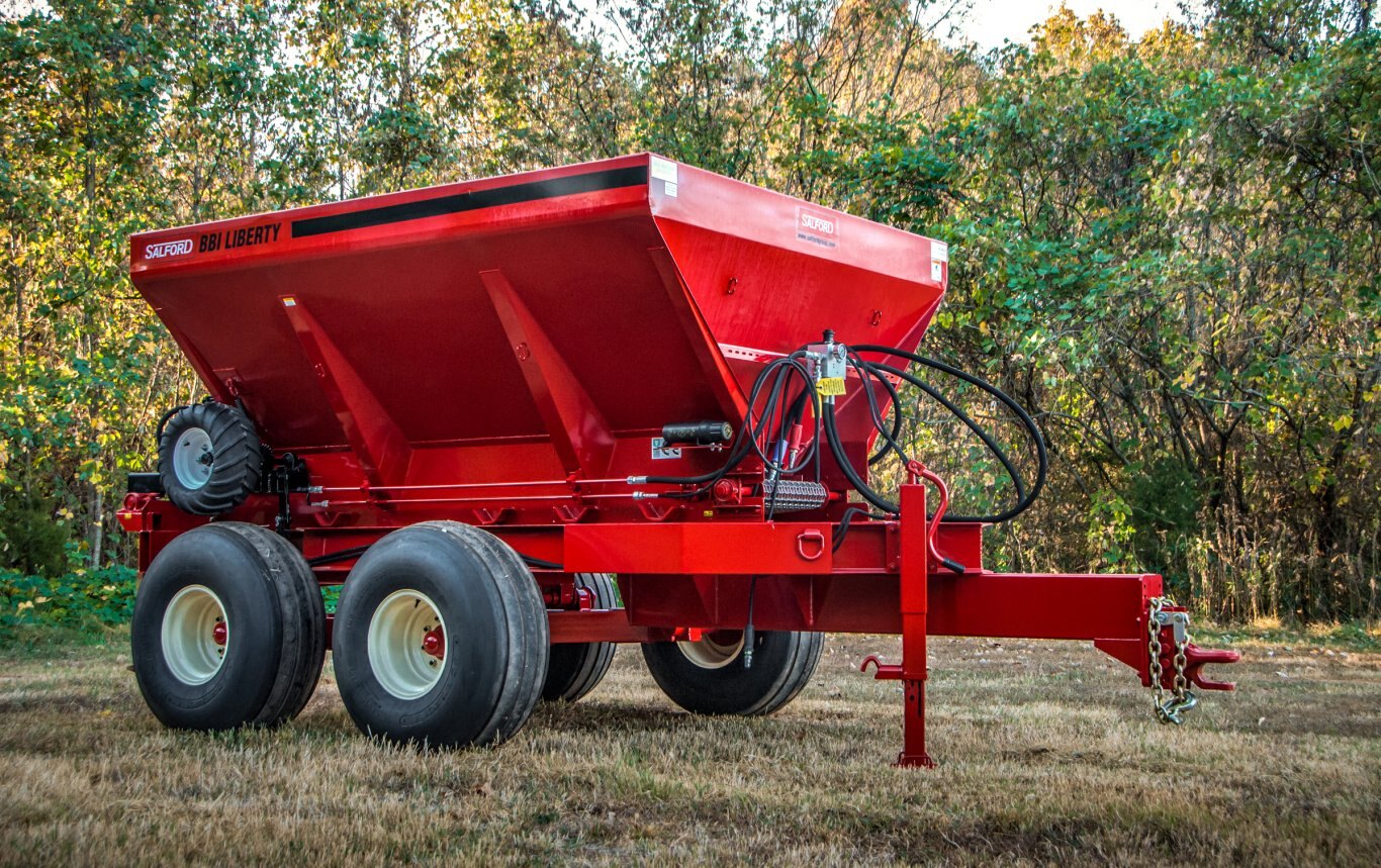 Salford LIBERTY SPINNER SPREADER | Equipment Ontario | CASE IH MAHINDRA ...