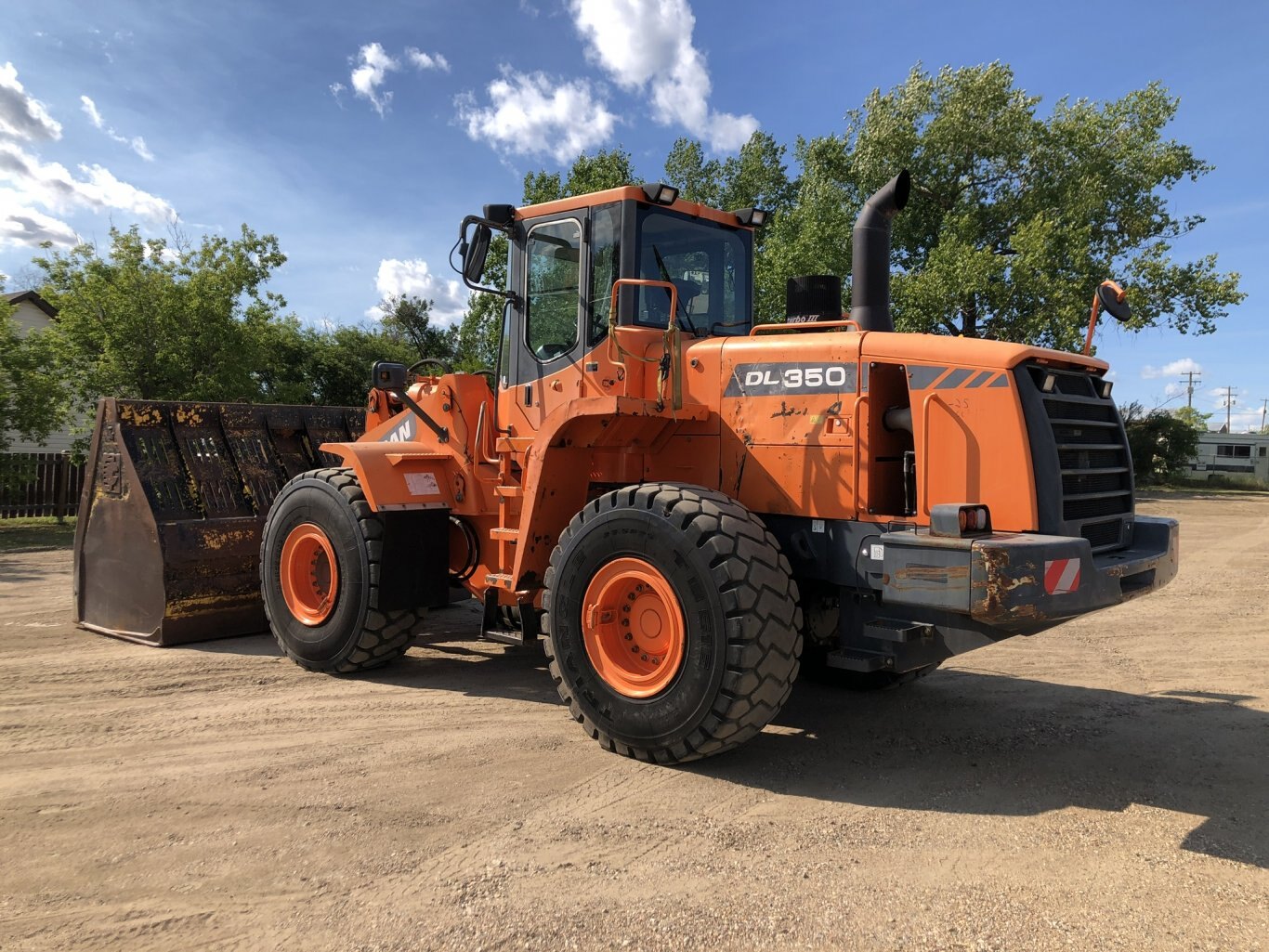2011 Doosan DL350 Wheel Loader | DV03 | Used Heavy Equipment Marketplace