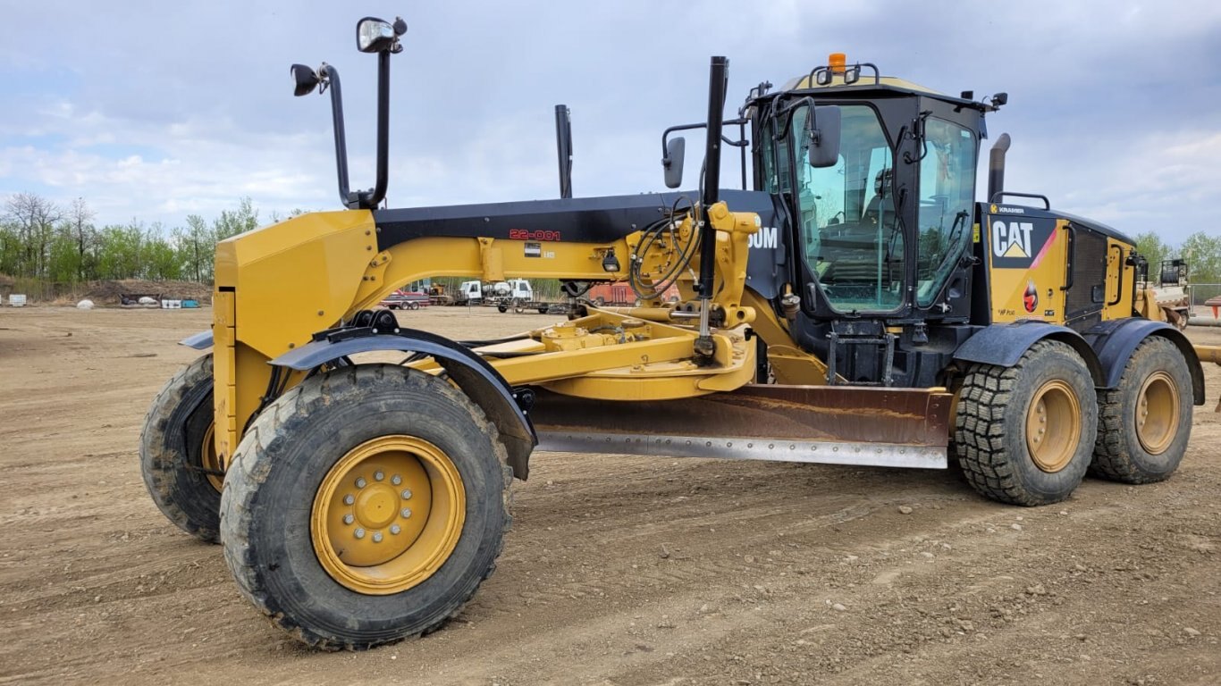 2013 Caterpillar 160M Motor Grader | RRBE22-001 | Used Heavy Equipment Marketplace