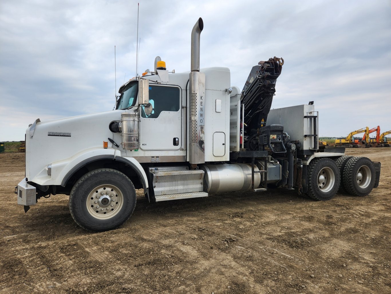 2016 Kenworth T800 Knuckle Picker Boom Truck | RRBPK31 | Used Heavy ...