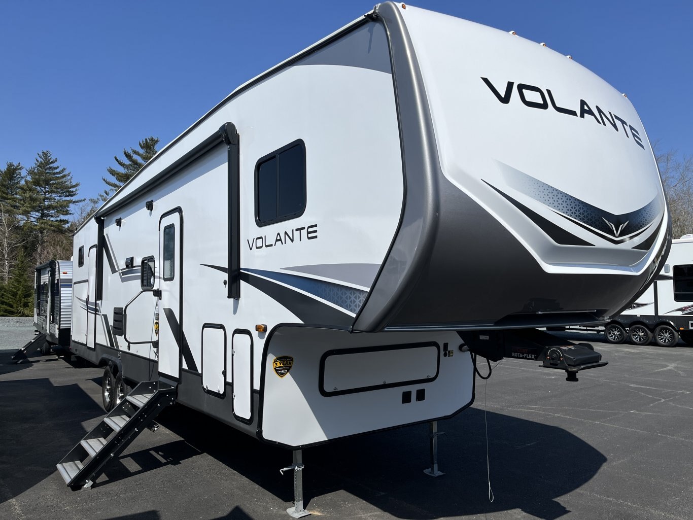 Fifth Wheel | Young's RV | Making your RV lifestyle more affordable ...