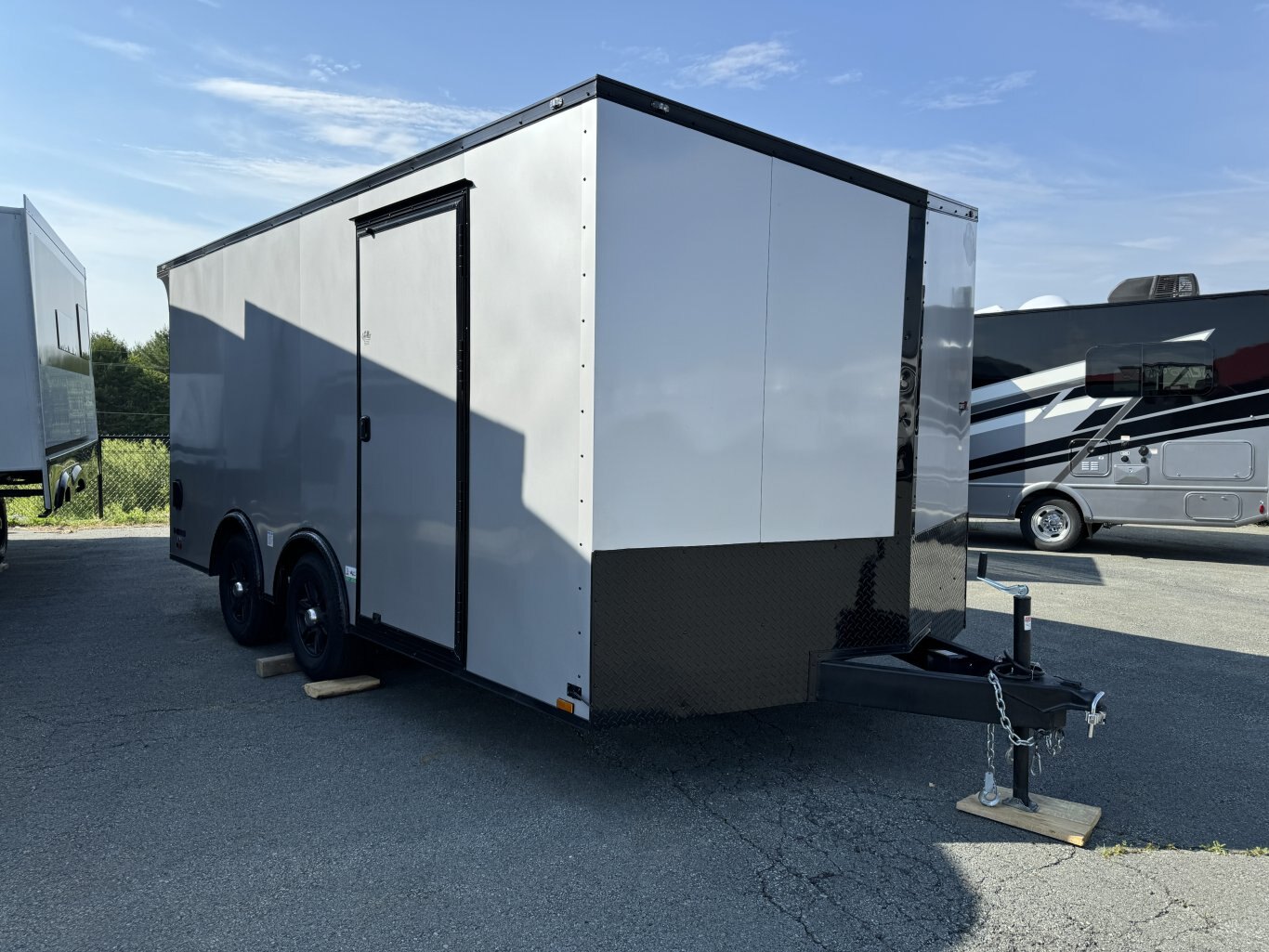 Inventory | Young's RV | Making your RV lifestyle more affordable | 355 ...