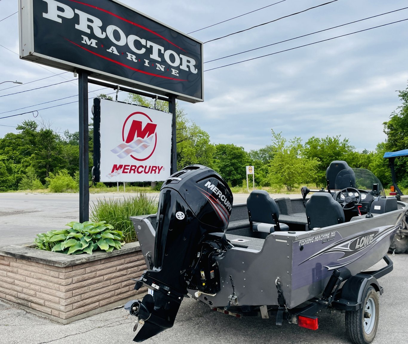 2017 Lowe FM 165 Side Console | Home | Proctor Marine - Serving Lake ...