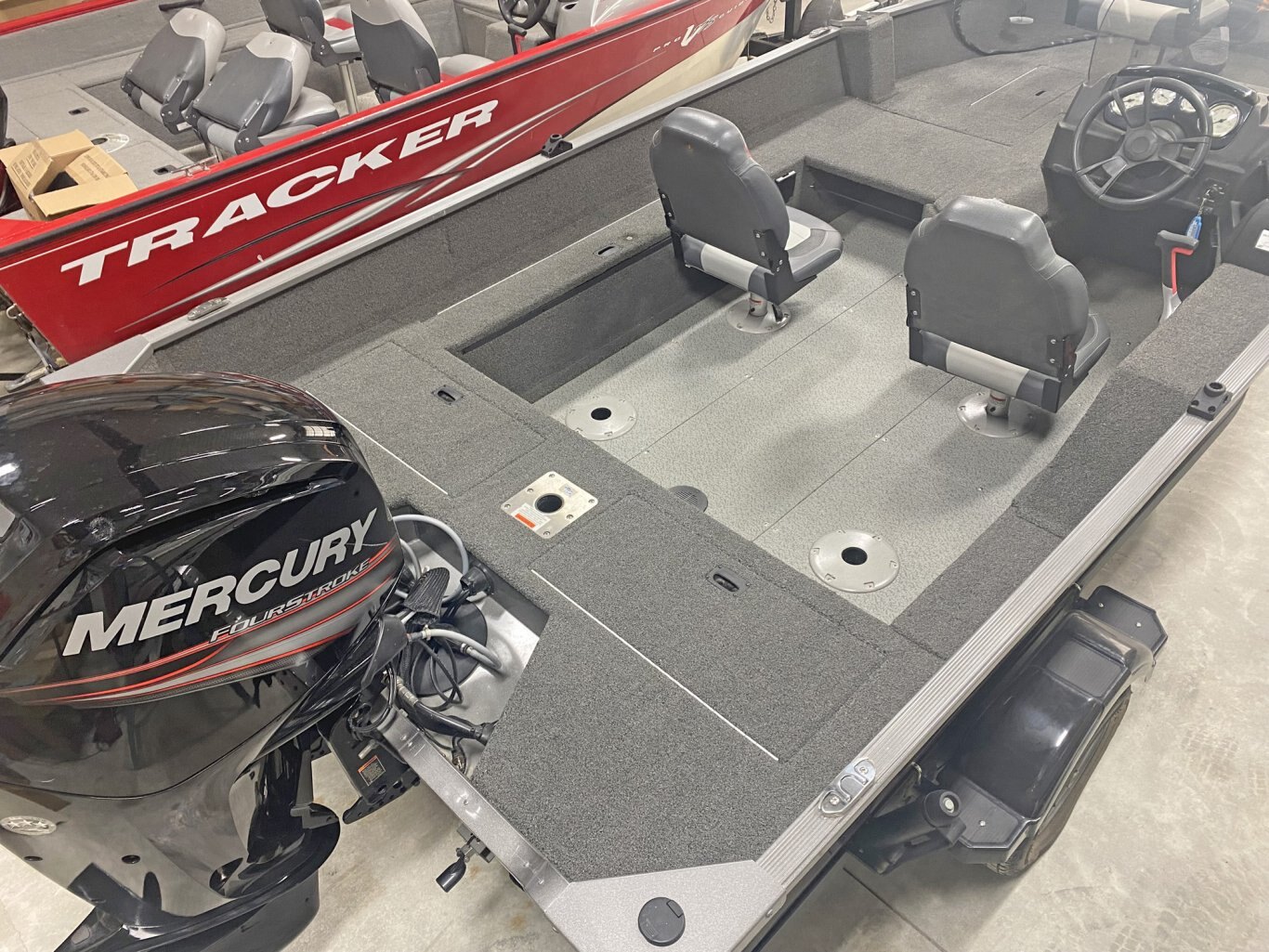 2017 Lowe FM 165 Side Console | Home | Proctor Marine - Serving Lake ...