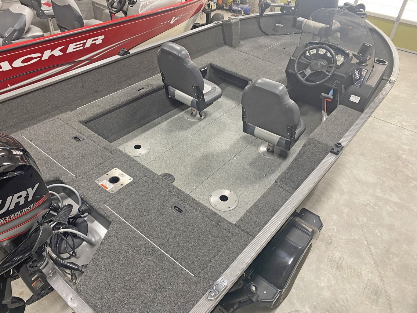 2017 Lowe FM 165 Side Console | Home | Proctor Marine - Serving Lake ...