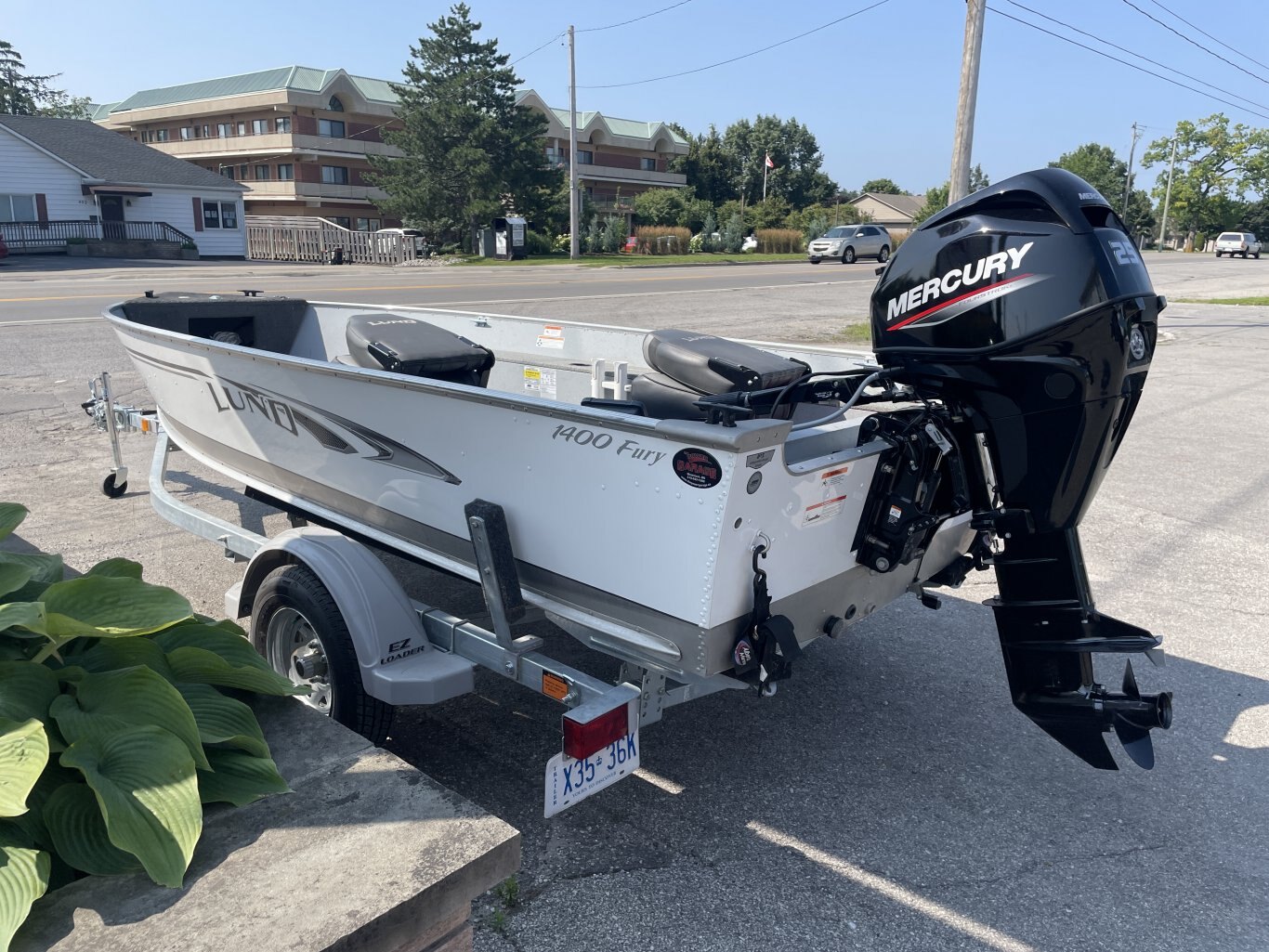 2018 Lund 1400 Fury SS - NEW 25HP Mercury FourStroke | Featured ...