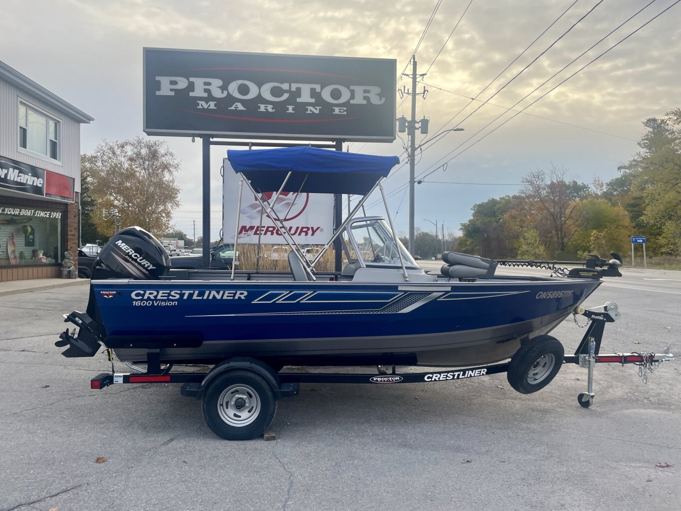 2017 Crestliner 1600 Vision WT | Featured Inventory | Proctor Marine ...