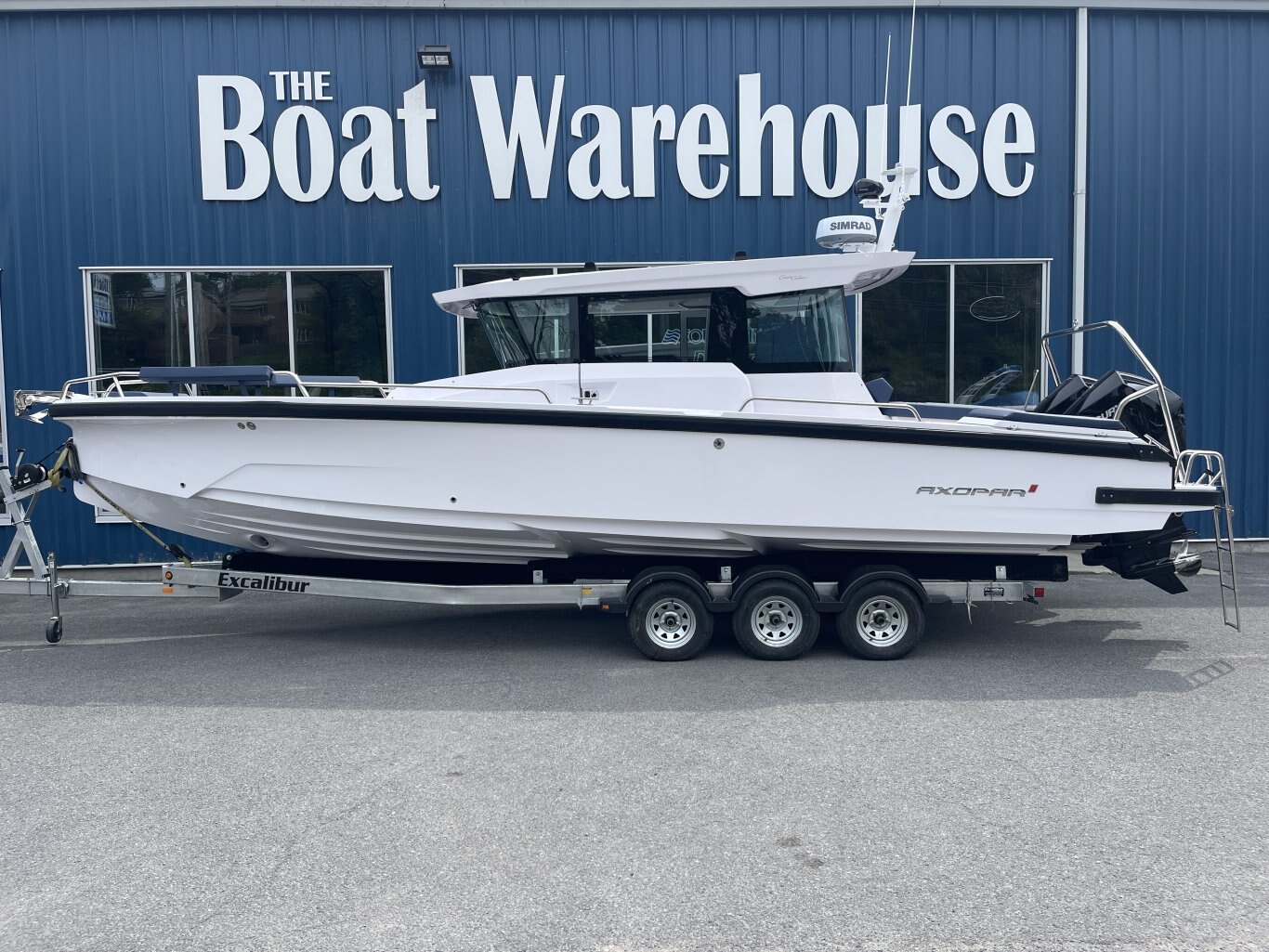 2025 Axopar 29 XC Cross Cabin | 250176 | Home | The Boat Warehouse ...