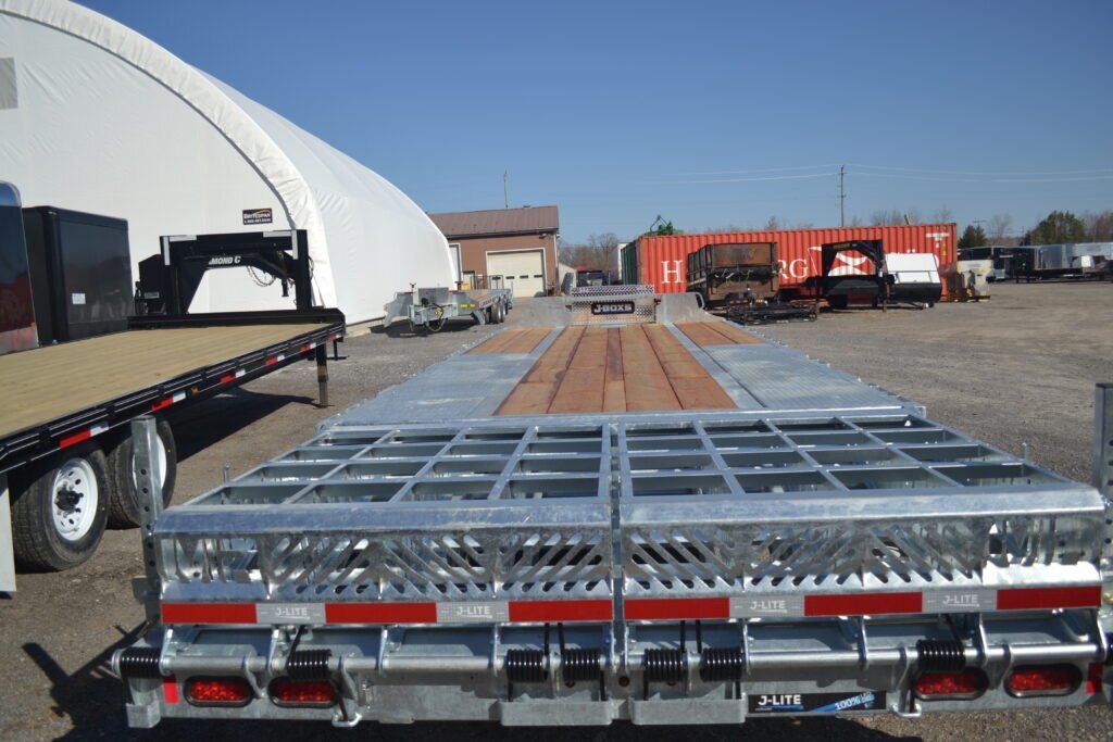Maxi-Roule 25\' 12 Ton Deckover Equipment Trailer | TA24E-20+5-LP ...